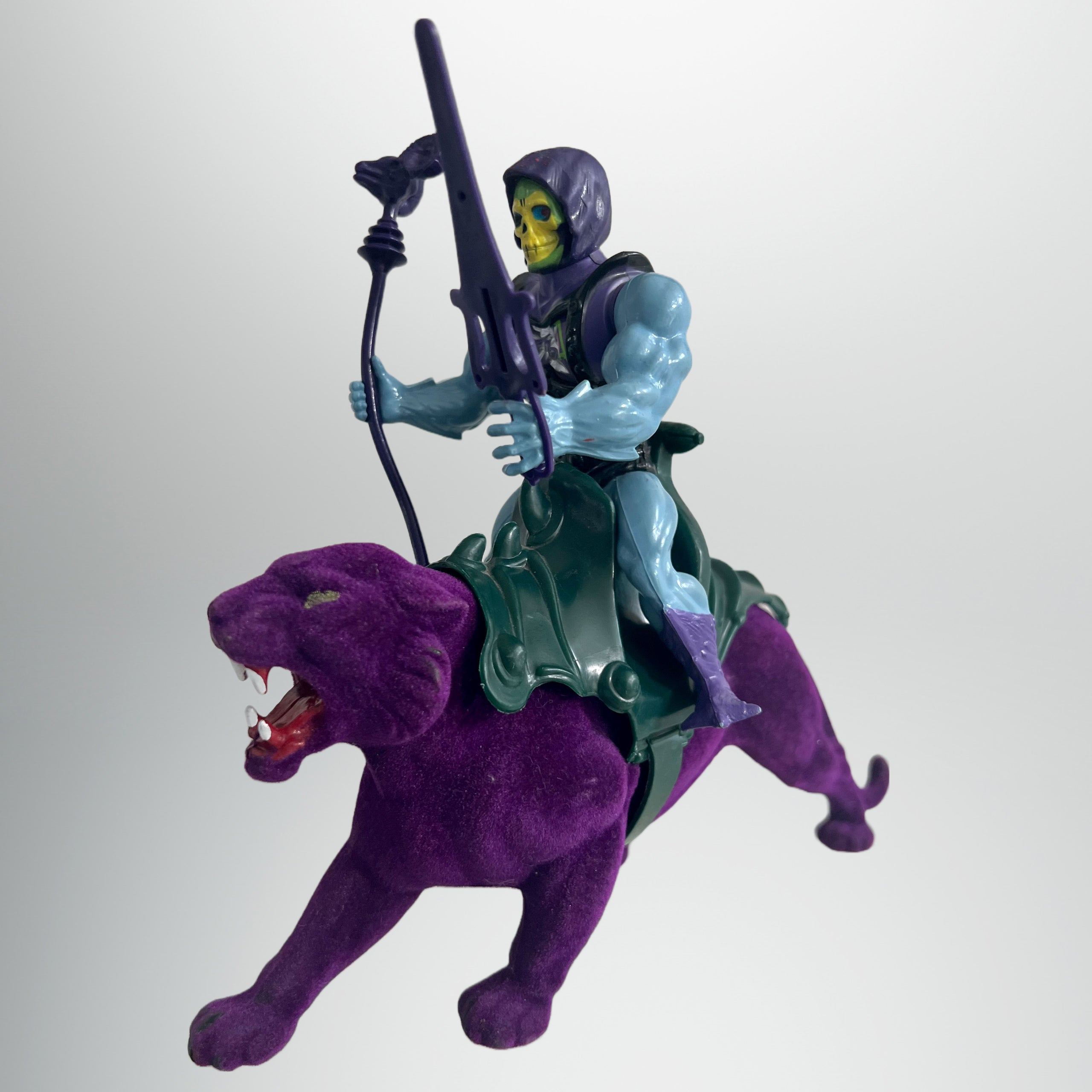 Vintage 1980s MOTU Battle Armor Skeletor and Panthor Action Figure ...